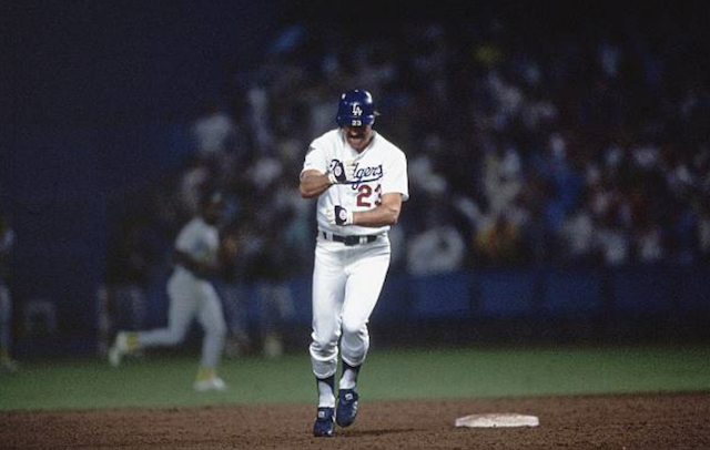 KIRK GIBSON PUBLIC SIGNING/ MEET AND GREET – Oneway77JC